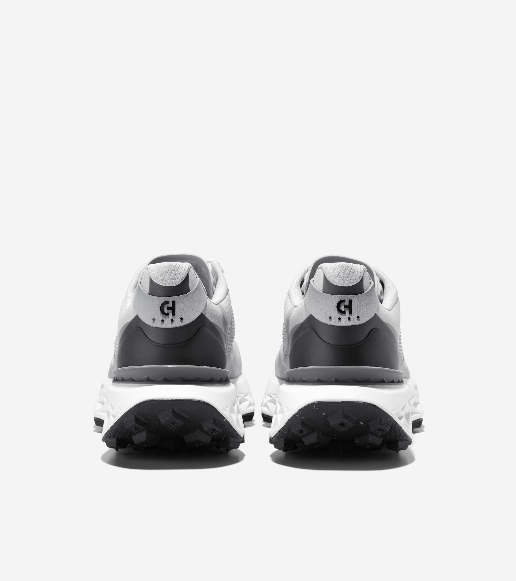 5.ZERØGRAND All Terrain Run Microchip White